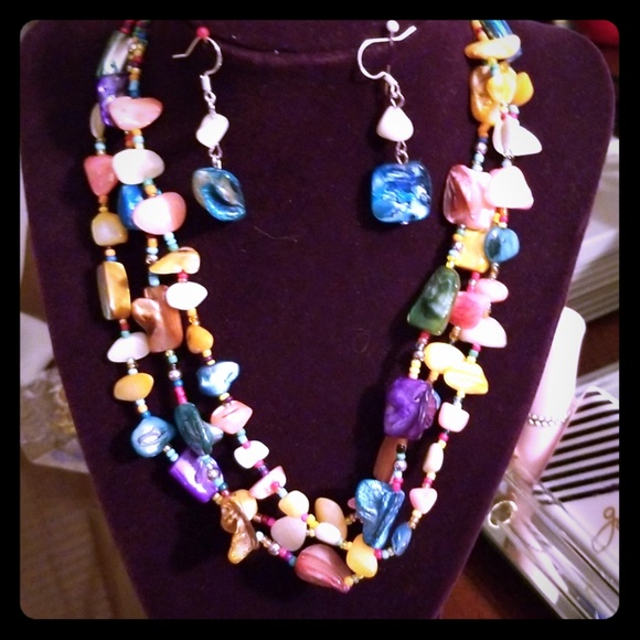 Jewelry | Nwt Multicolor Shell Glass Set | Poshmark